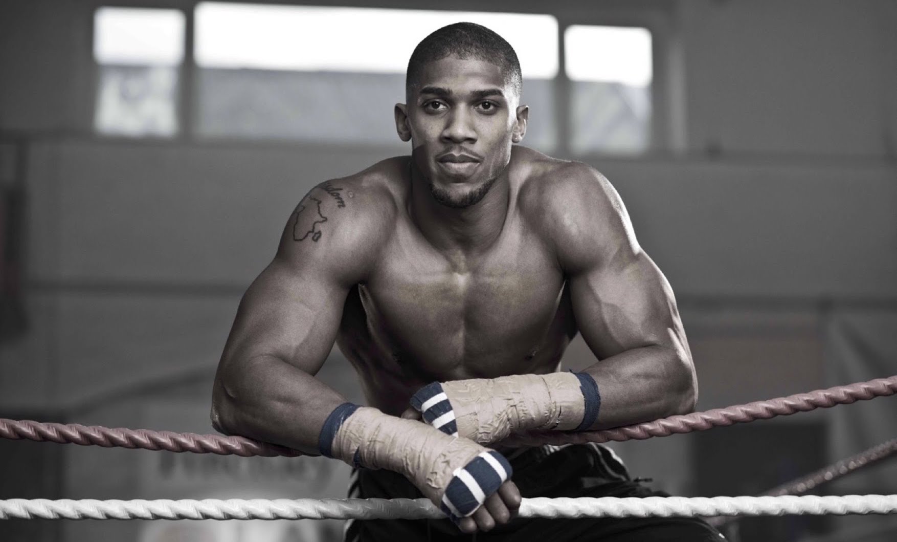 Anthony Joshua où le recours inévitable pour réparer son nez